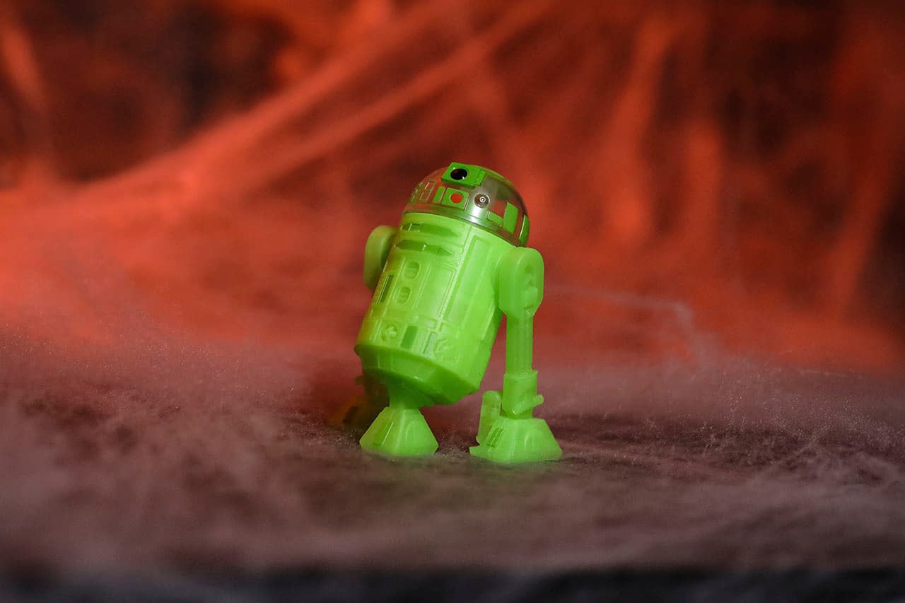 Star Wars Droids Get Spooky In New Disney Park Exclusives