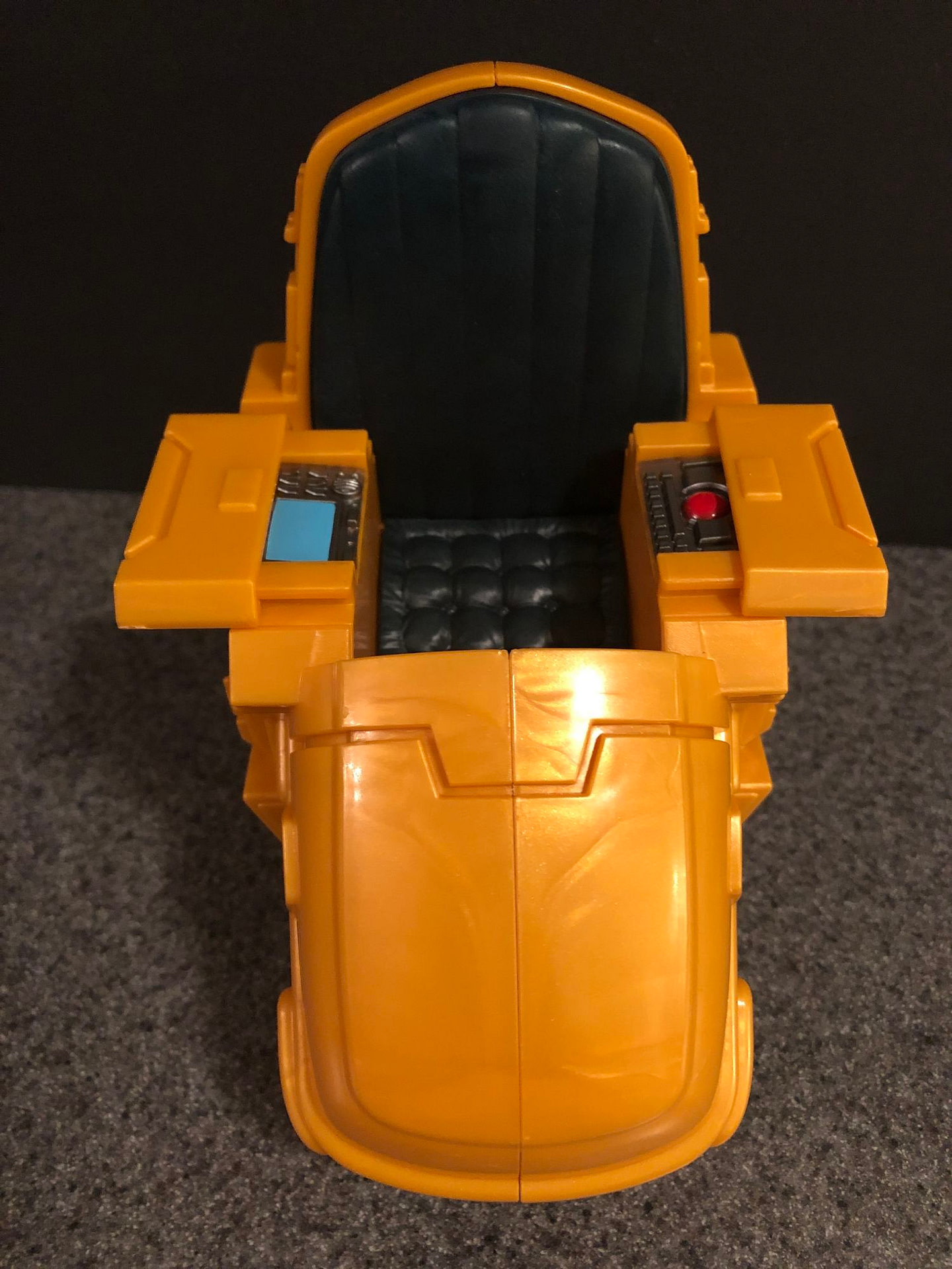 Let's Take a Look at the New Marvel Legends Professor X Figure