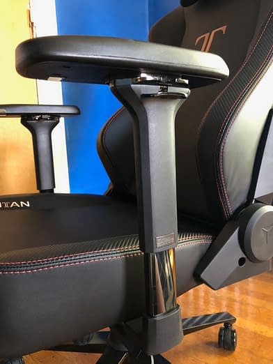 Review: Secretlab's Titan 2020 Series Gaming Chair Review: Secretlab's Titan 2020 Series Gaming Chair