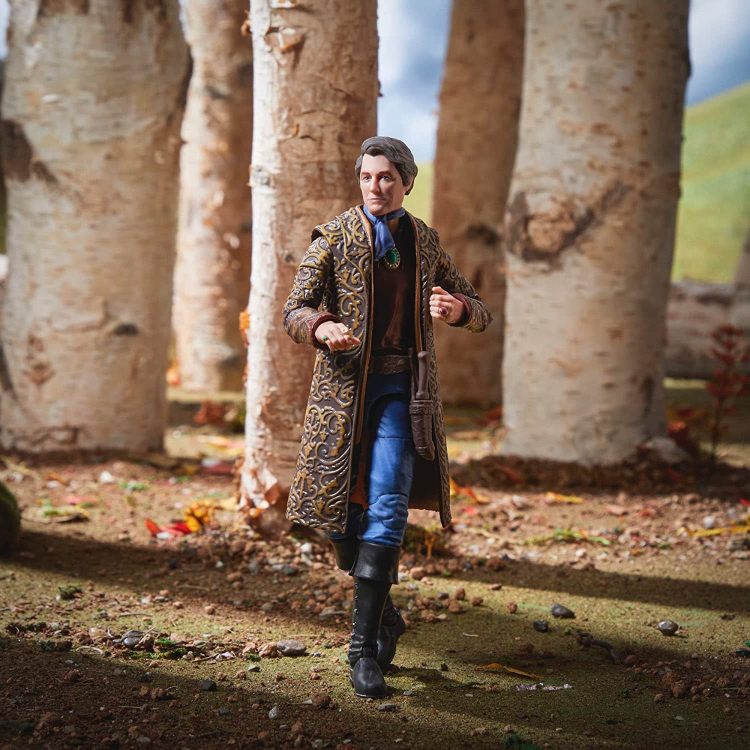 Dungeons & Dragons Human Rogue Forge Figure Arrives from Hasbro