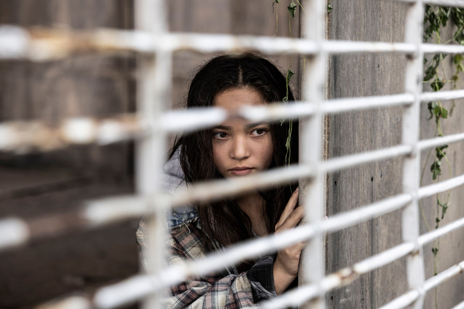 The Walking Dead: Dead City Teaser Revisits Maggie & Negan's Journeys