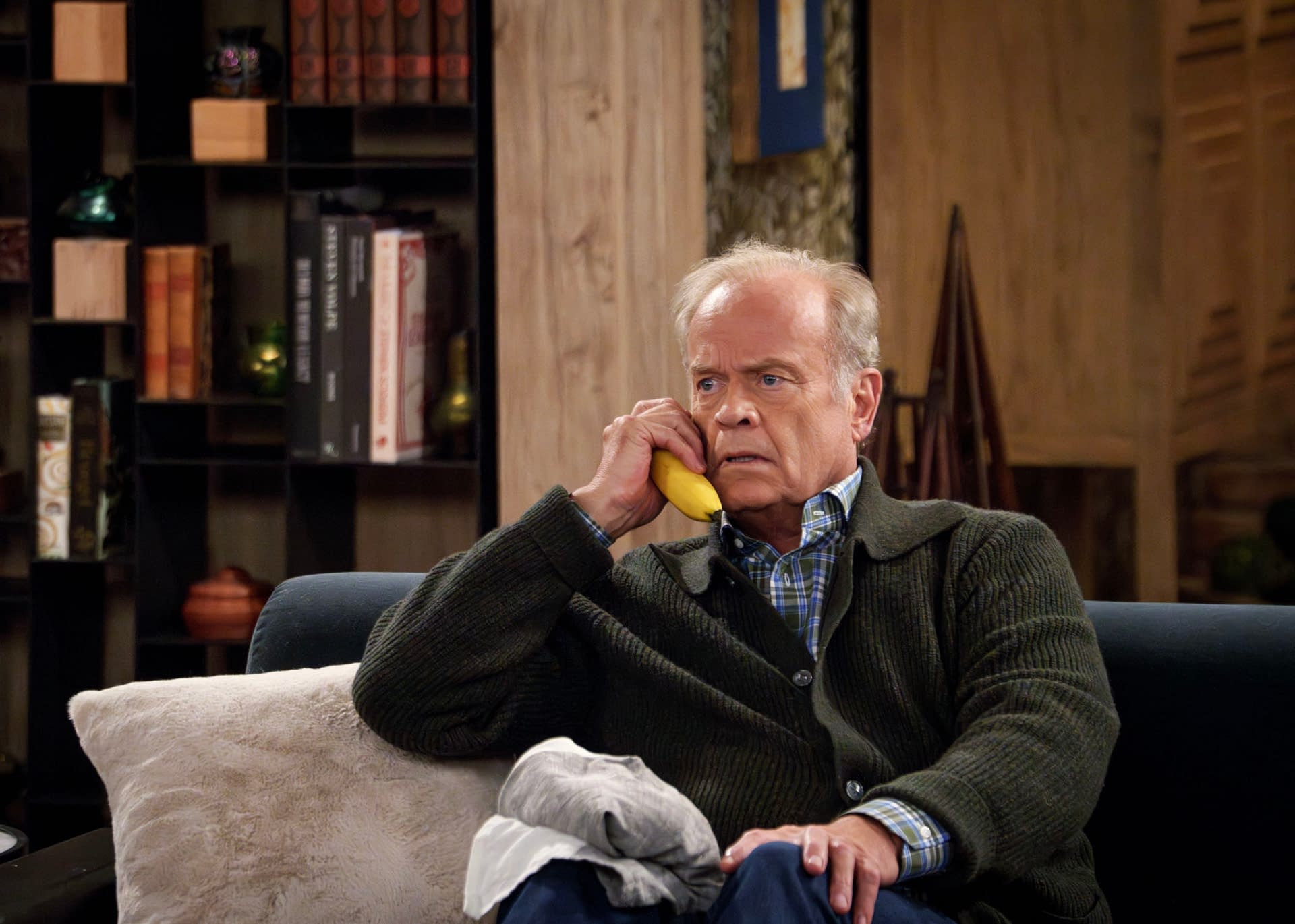 Frasier Season 1 Episode 9 "The Fix Is In" Images: Freddy the Fixer?