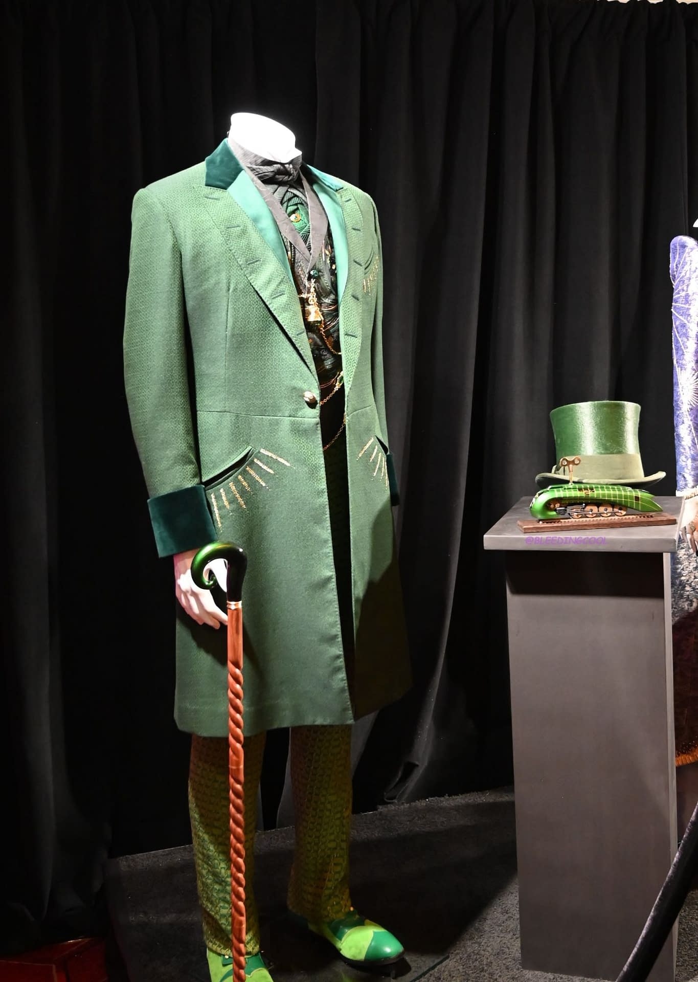 Wicked Costumes On Display At CinemaCon, And They Look Awesome
