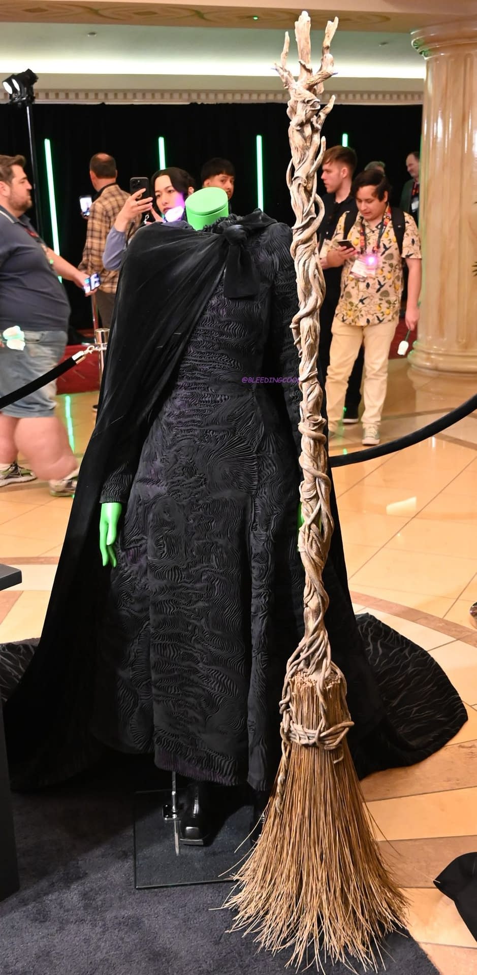 Wicked Costumes On Display At CinemaCon, And They Look Awesome