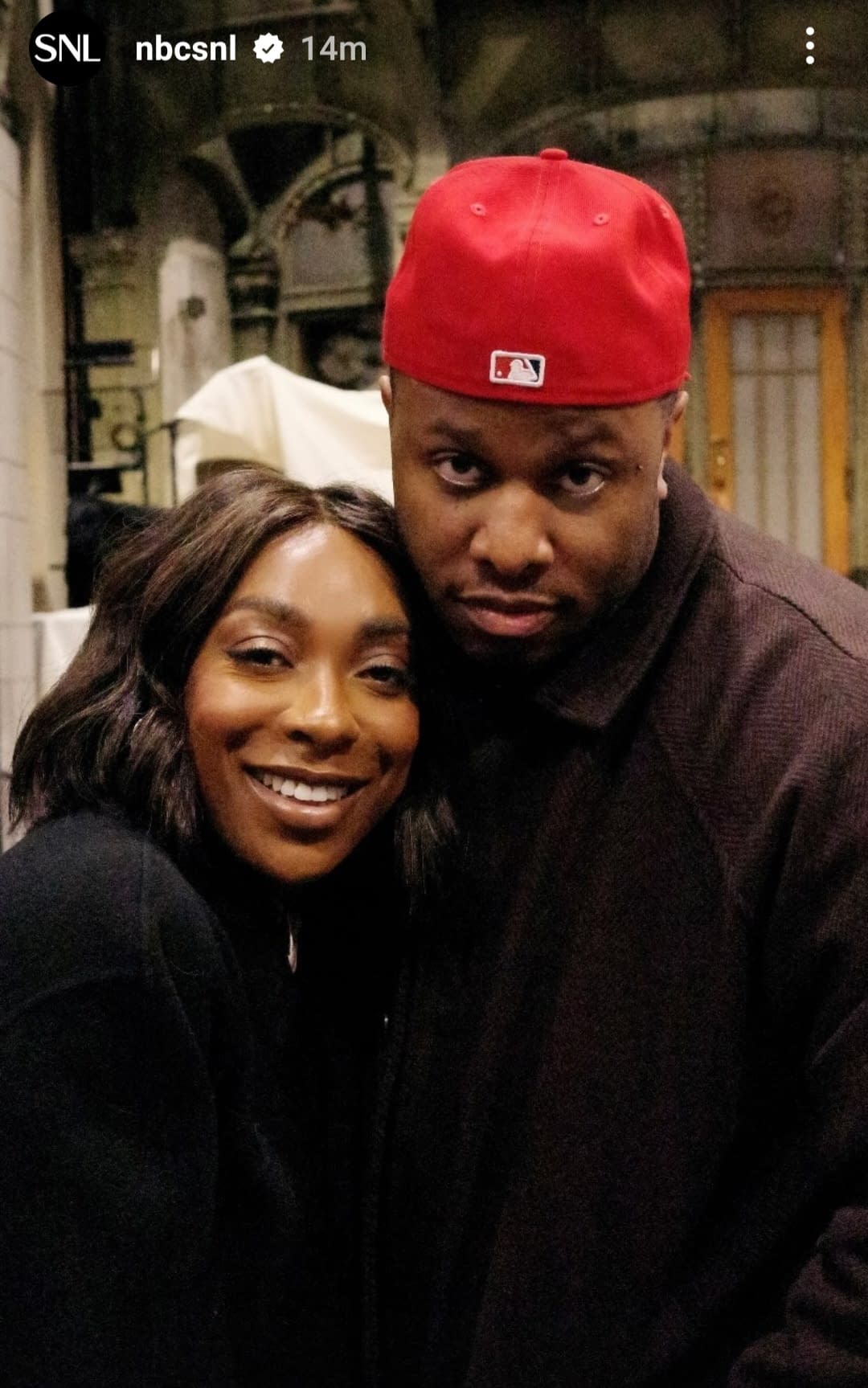 SNL Host Dave Chappelle, Cast Check In During Tonight's Read-Thru