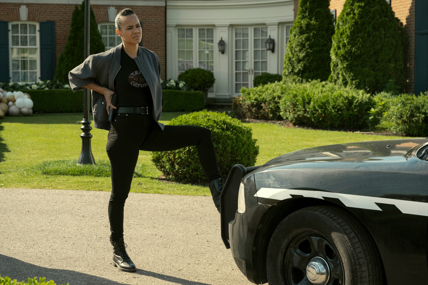 Reacher Author Lee Child Feels "Incredibly Jealous" of Neagley Spinoff