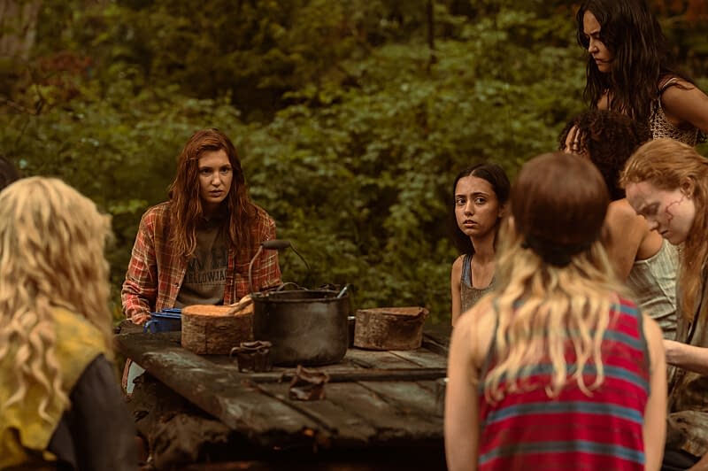 Yellowjackets S03E05: Did Tai Do That? Preview: Shauna/Walter Team-Up