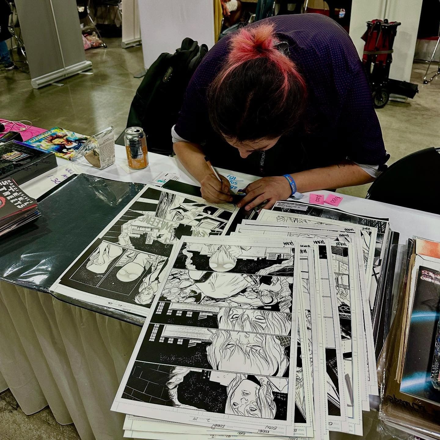 Robbi Rodriguez Sells Entire Spider-Gwen Original Artwork At HeroesCon