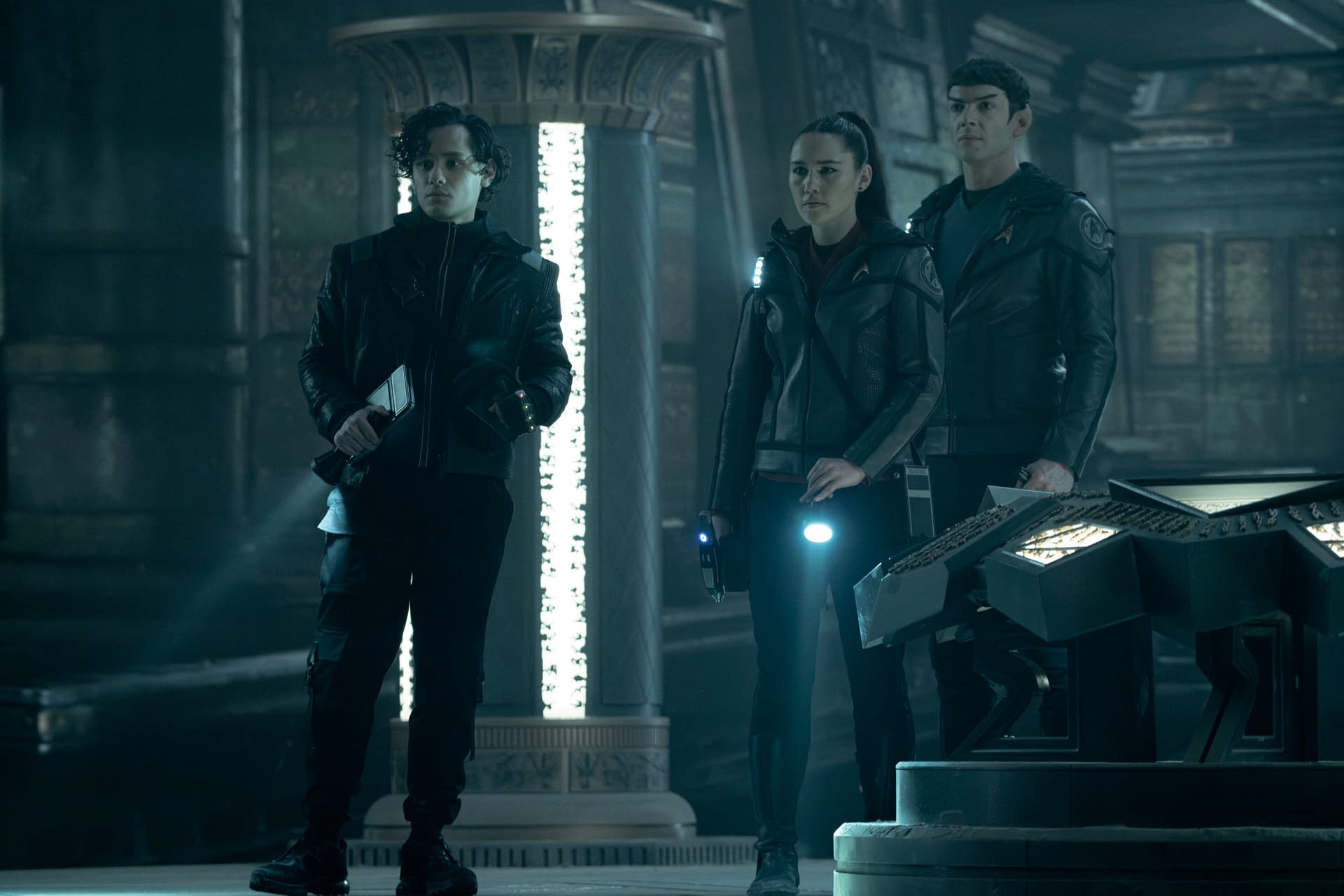 Strange New Worlds S03E05: "Through the Lens of Time" Image Gallery