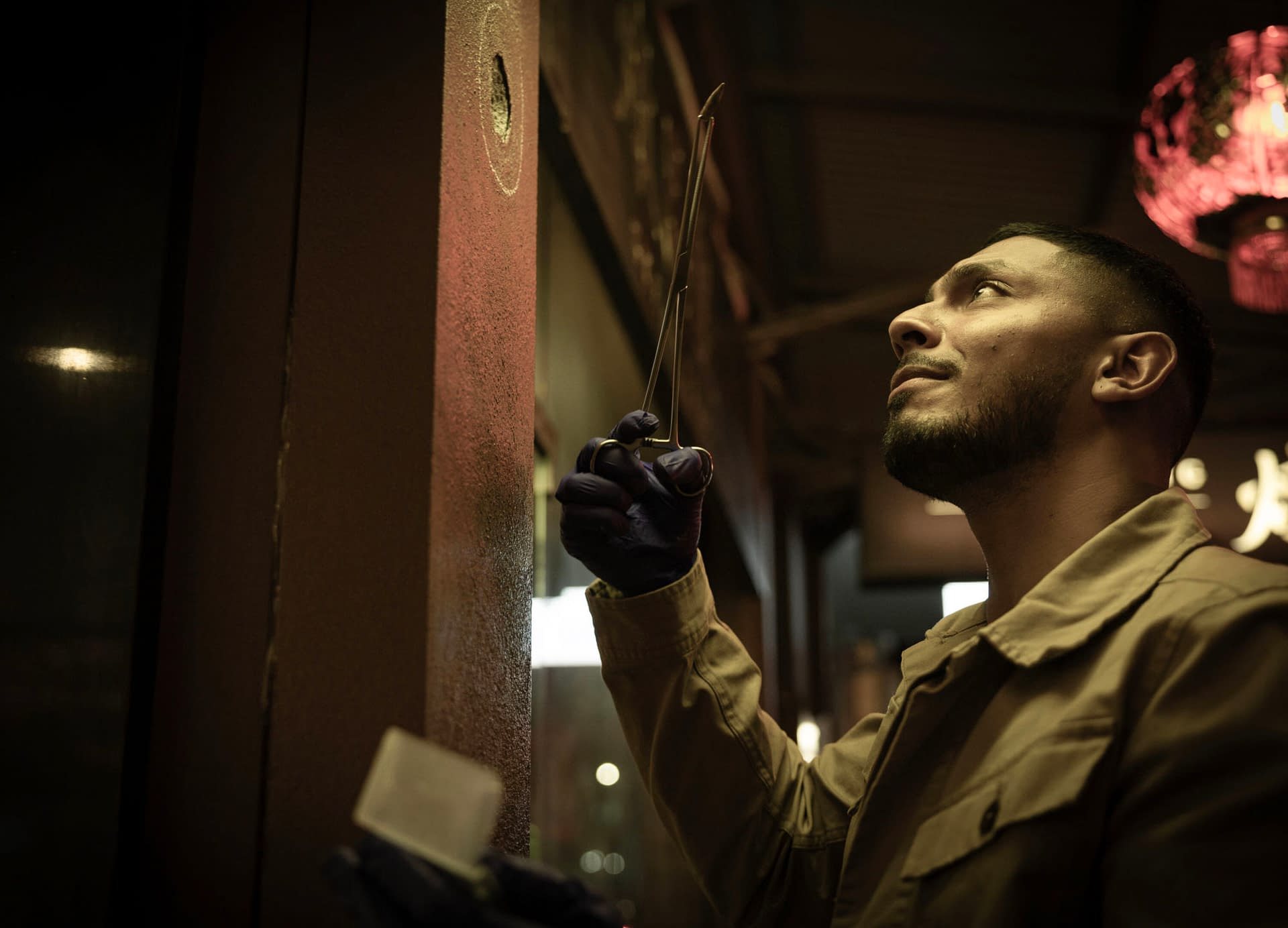 NCIS: Sydney S03E08: "Turkey Shoot" Preview: Vigilante Justice?