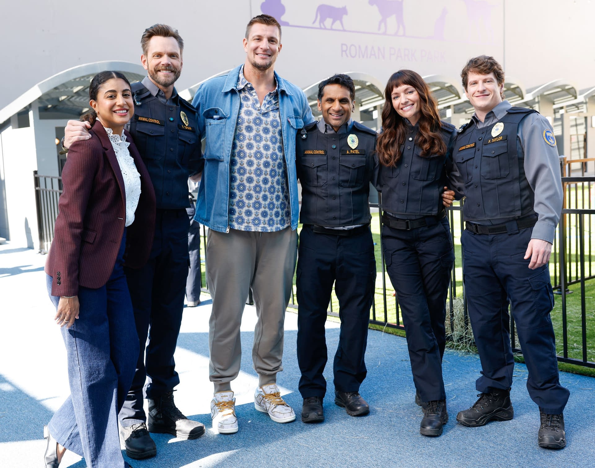 Animal Control S04E03 Dragons and Dognappers Preview: Gronk Returns