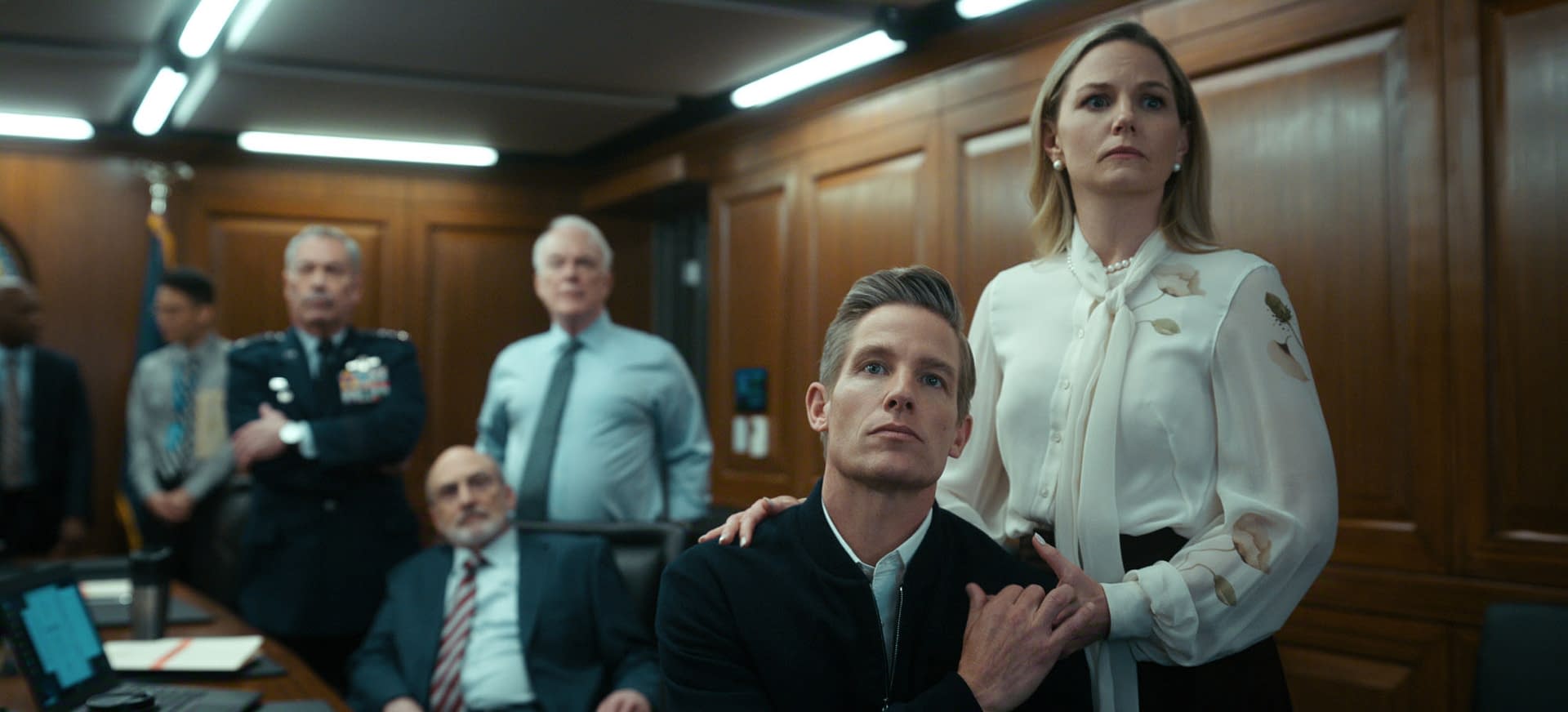 The Night Agent Season 3 Trailer: Peter Sutherland Is Back In Action