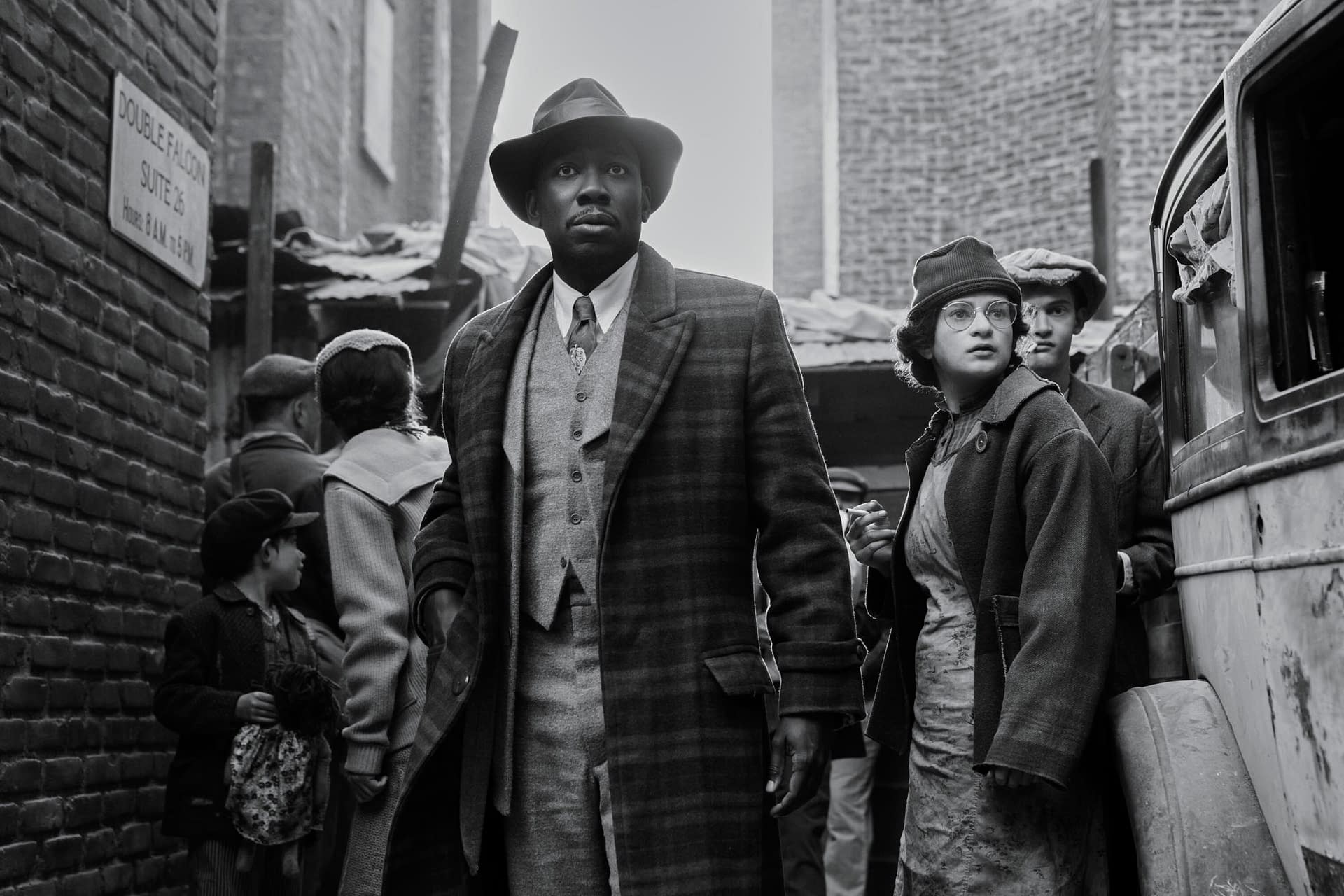 Spider-Noir: Lamorne Morris on Season 2 Hopes, Robbie Robertson's Arc