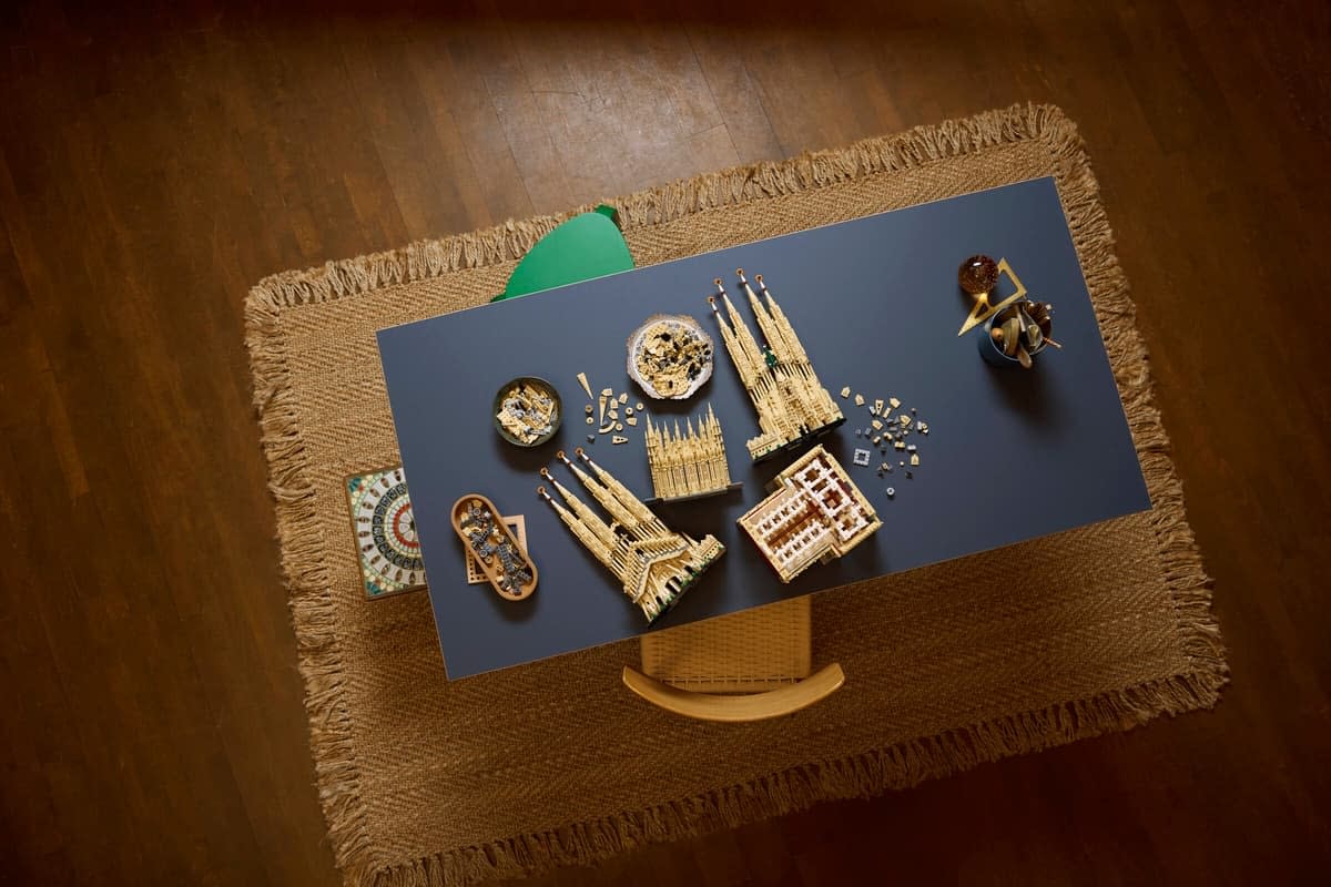 New LEGO Architecture Sagrada Família Set Revealed with 12,060 Pieces