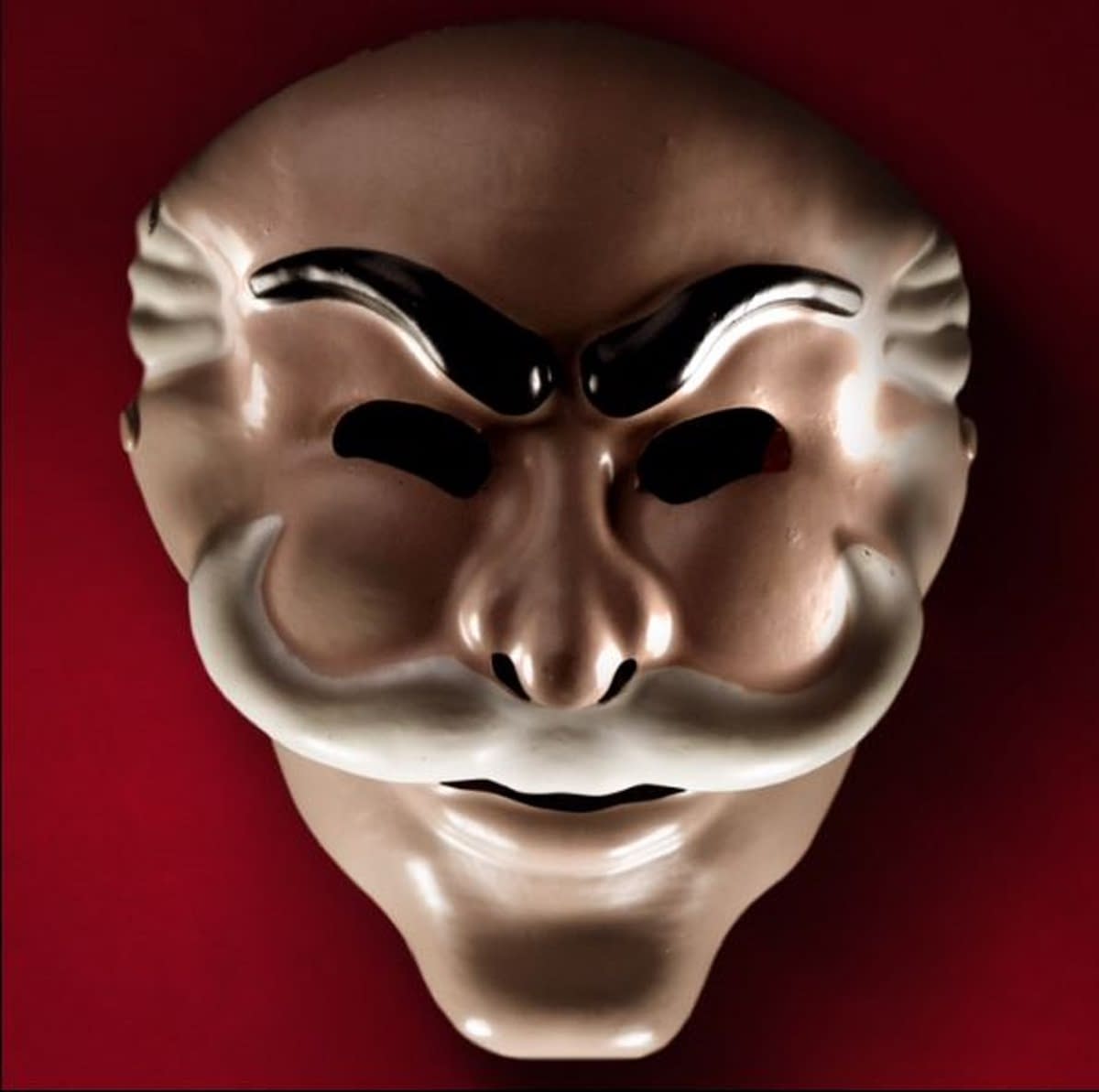 "Mr. Robot" Season 4 "Zero" Day Gift: Chance to Win an FSociety Mask