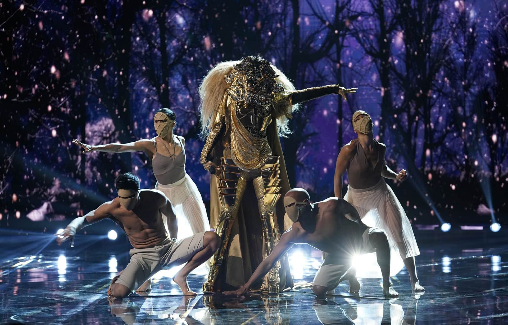 'The Masked Singer' s1e5 Upped The Game "90210" Ways [Spoiler Recap]