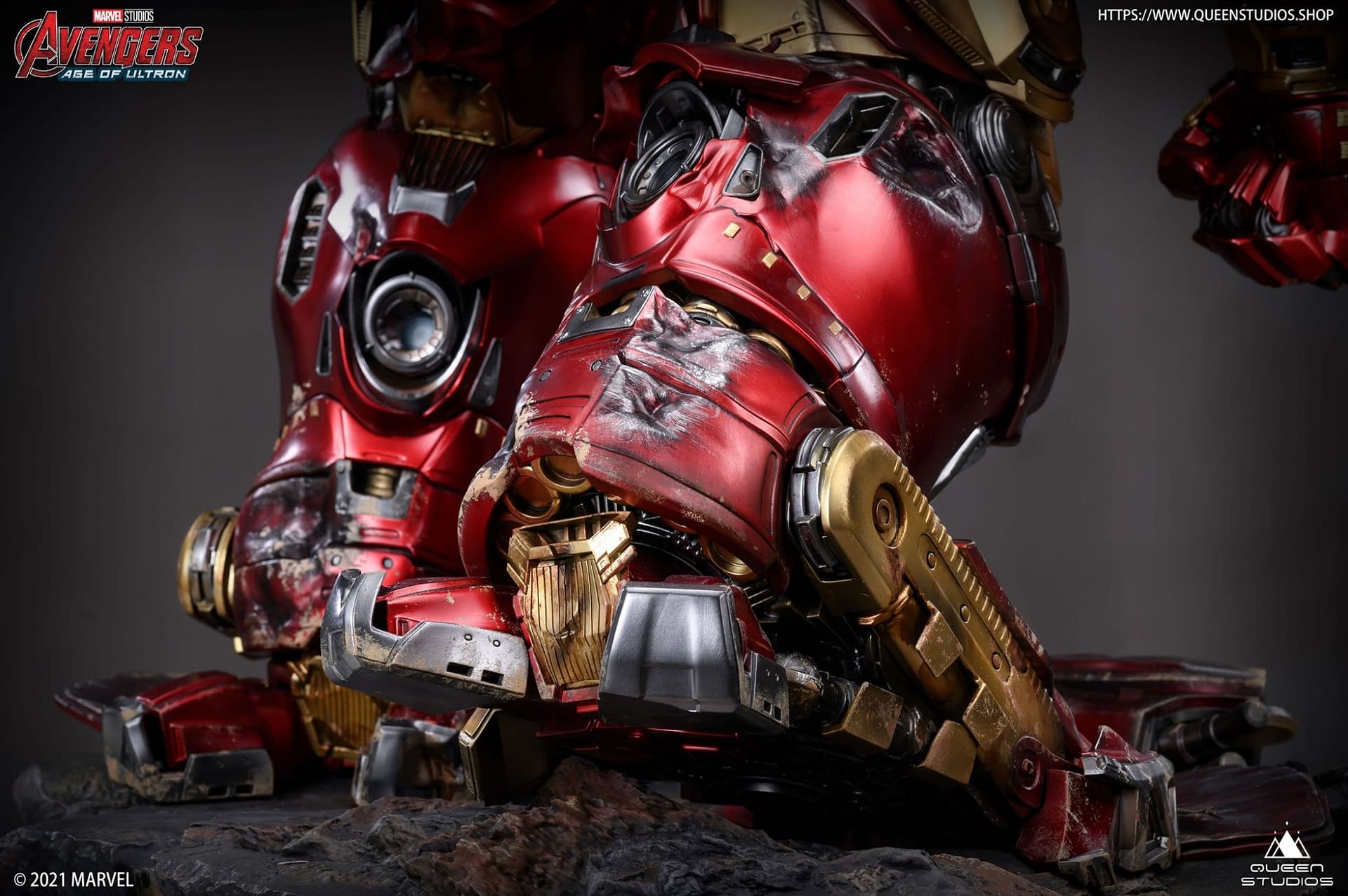 Iron Man Mark 44 Hulkbuster Make its Landing At Queen Studios